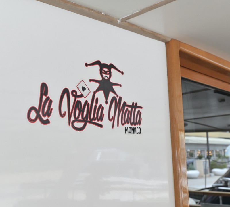 LA VOGLIA MATTA Yacht Charter Details, Clemna | CHARTERWORLD Luxury ...